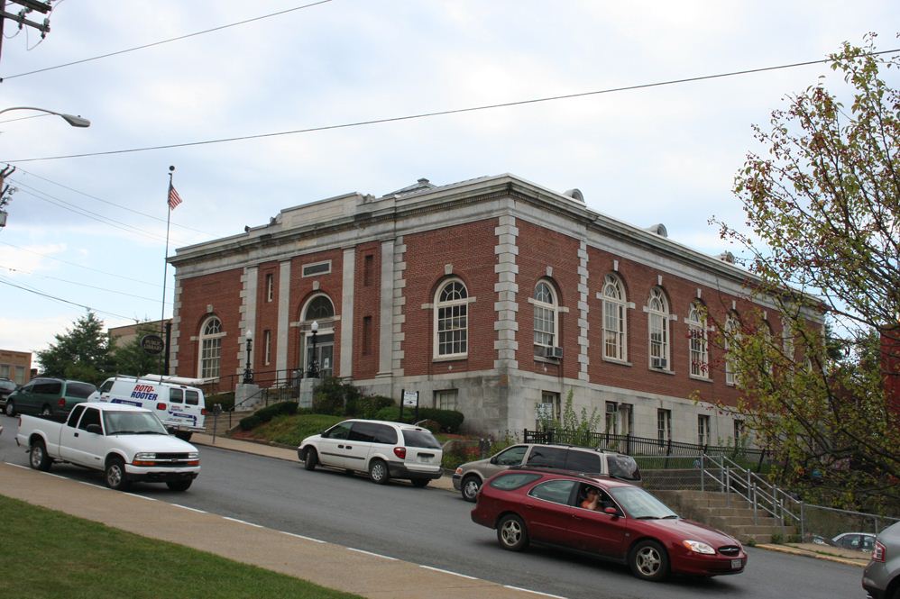 Locations Hub - Fairmont Public Library