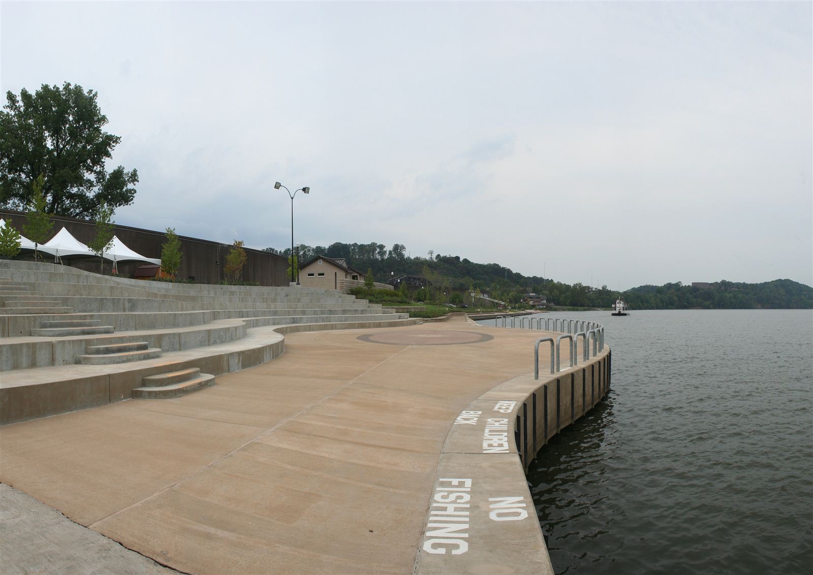 Locations Hub - River Boat Launch Park