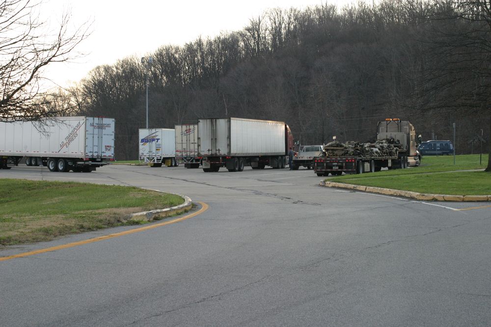 Locations Hub - I-64 Welcome Center - EASTBOUND