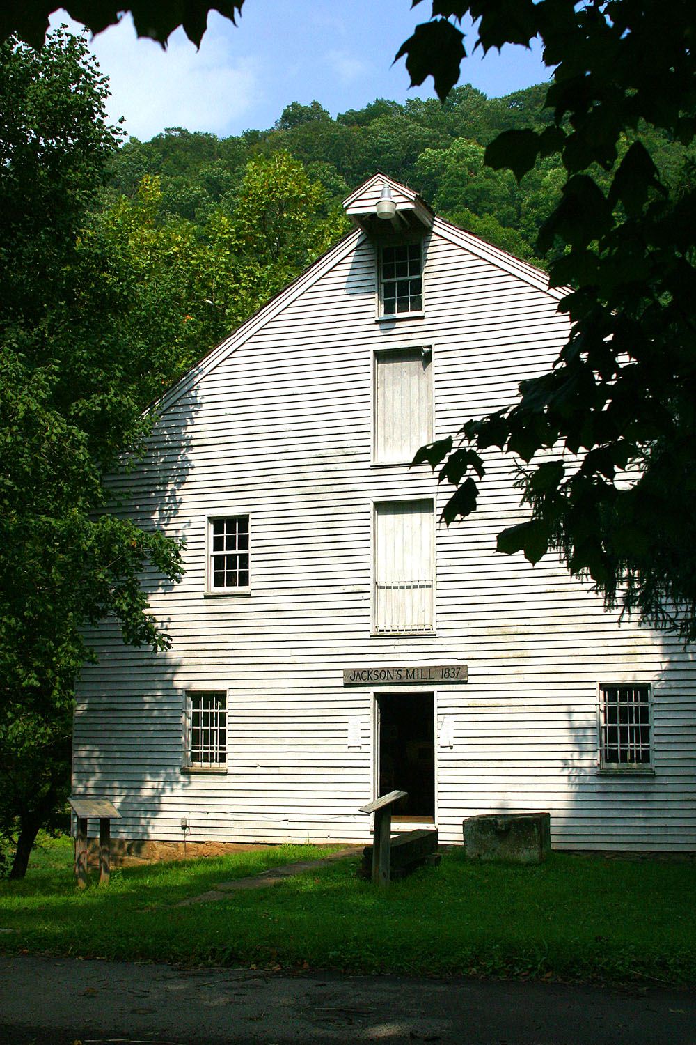Locations Hub - WEST VIRGINIA UNIVERSITY - Jackson's Mill