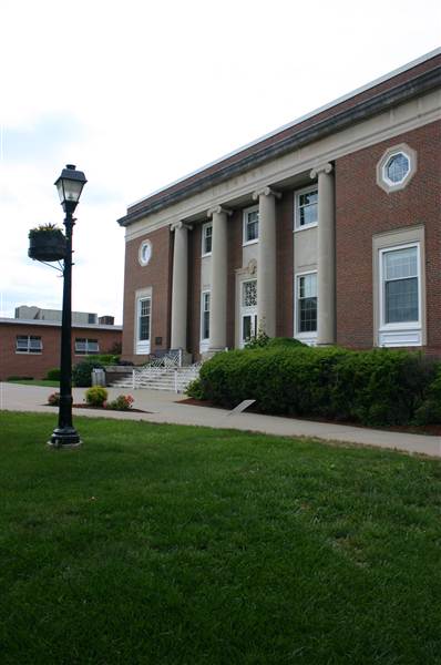 Locations Hub - CONCORD UNIVERSITY - J. Frank Marsh Library