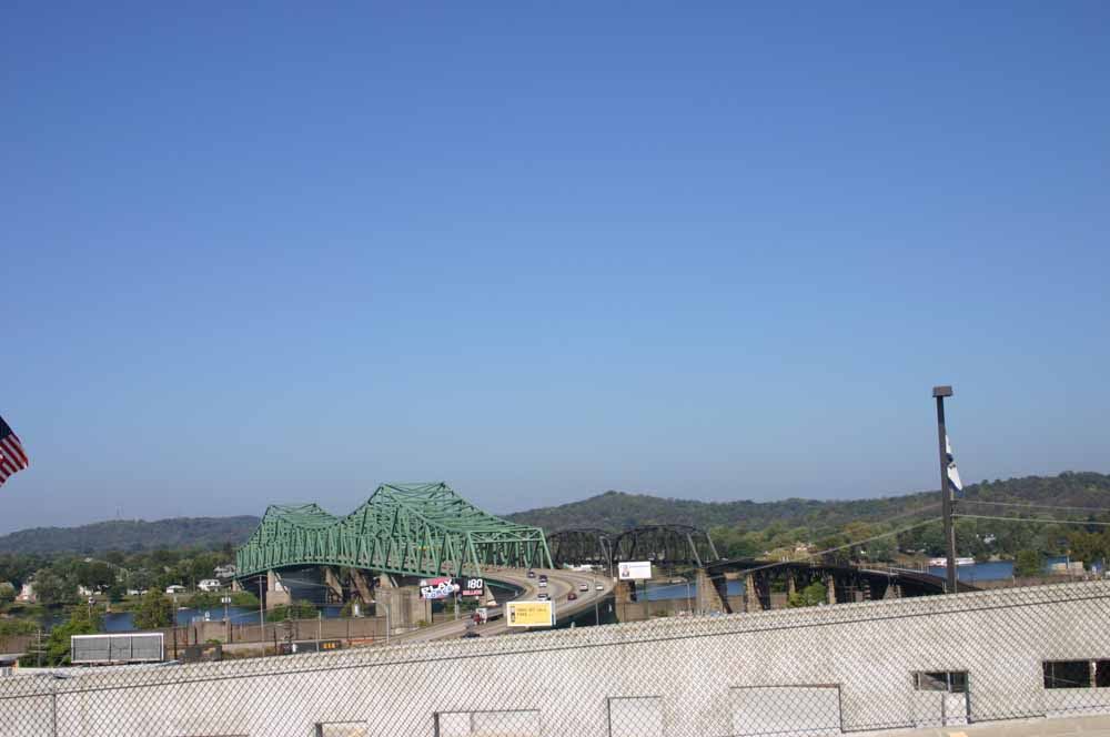 Locations Hub - WV Rte 618 - Parkersburg-Belpre Bridge